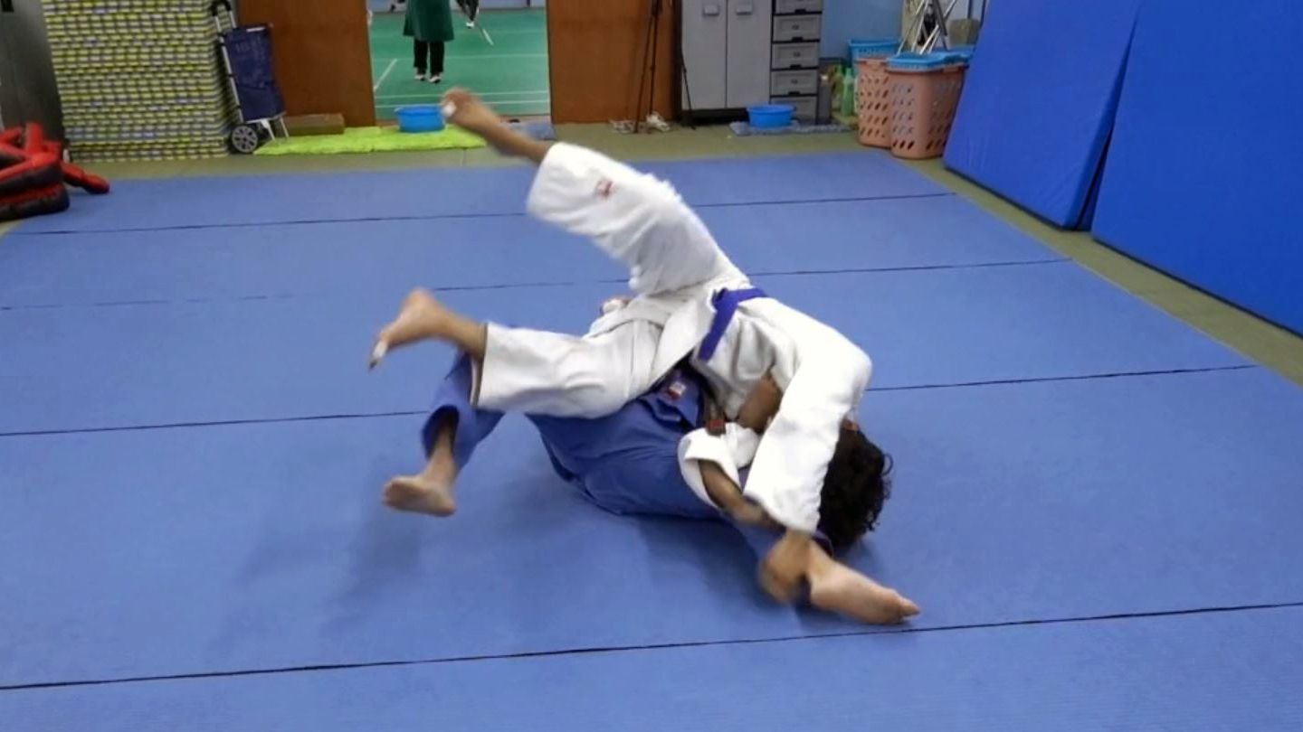 Yoko Ono Roll - KL Judo