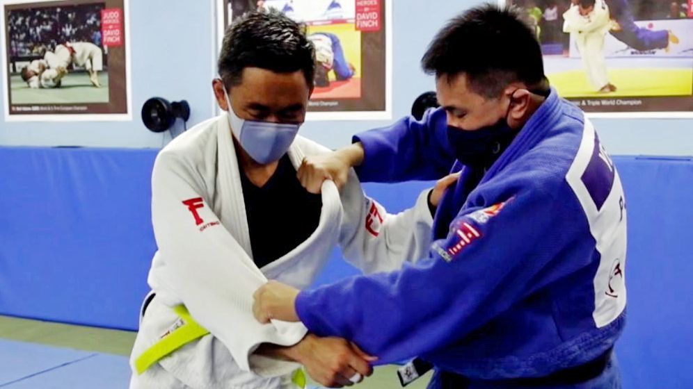The Reverse Grip & 7 Other Gripping Styles - KL Judo