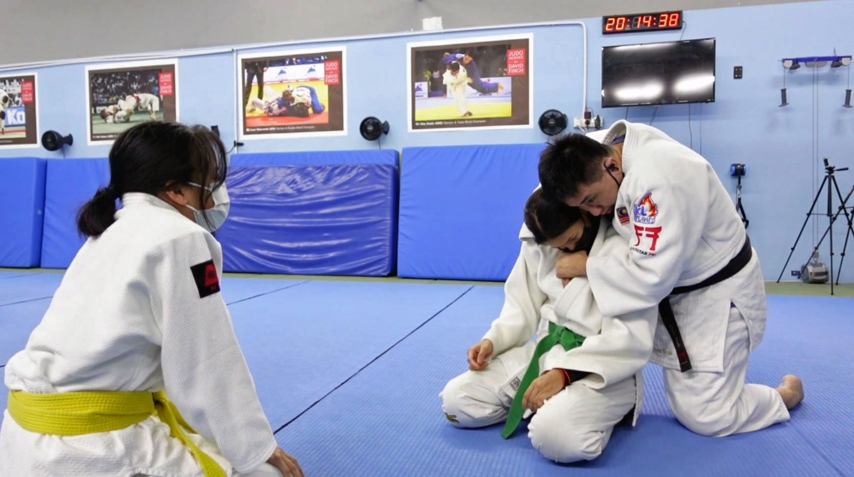 Hadaka-Jime (Side Variation) - KL Judo